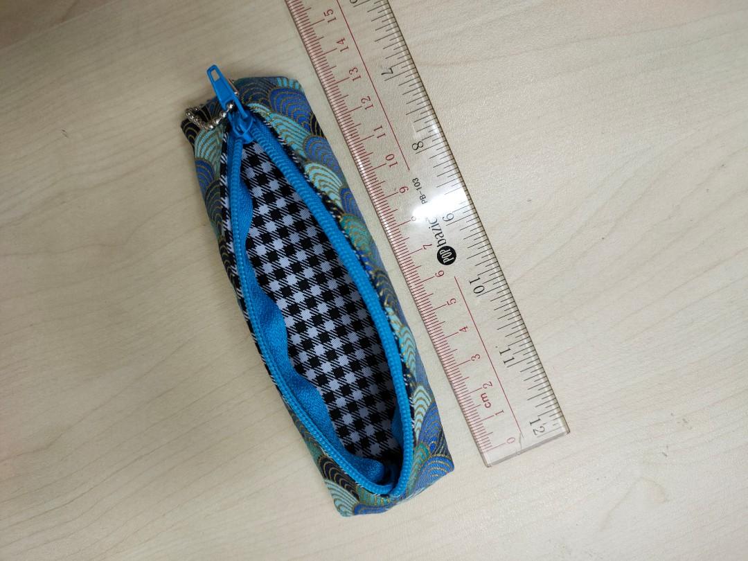 Long Pouch/Coin Pouch, Design & Craft, Handmade Craft on Carousell