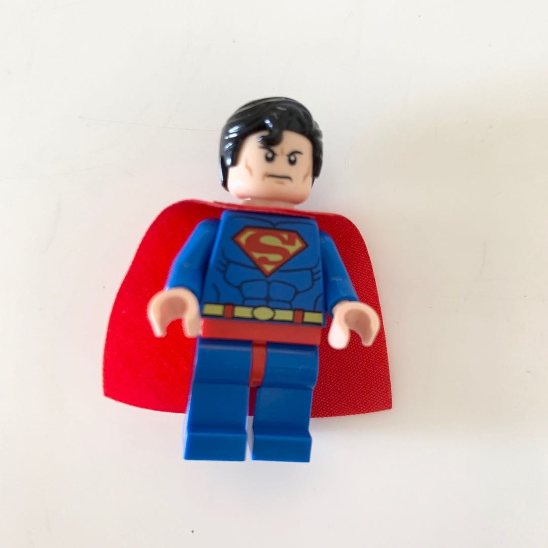 Original LEGO Superman Minifig, Hobbies & Toys, Toys & Games on Carousell