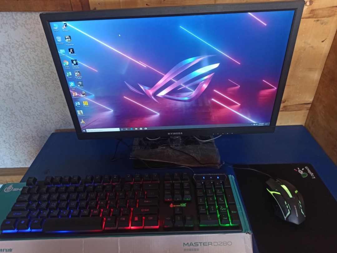 PC Set gaming complete, Computers & Tech, Desktops on Carousell