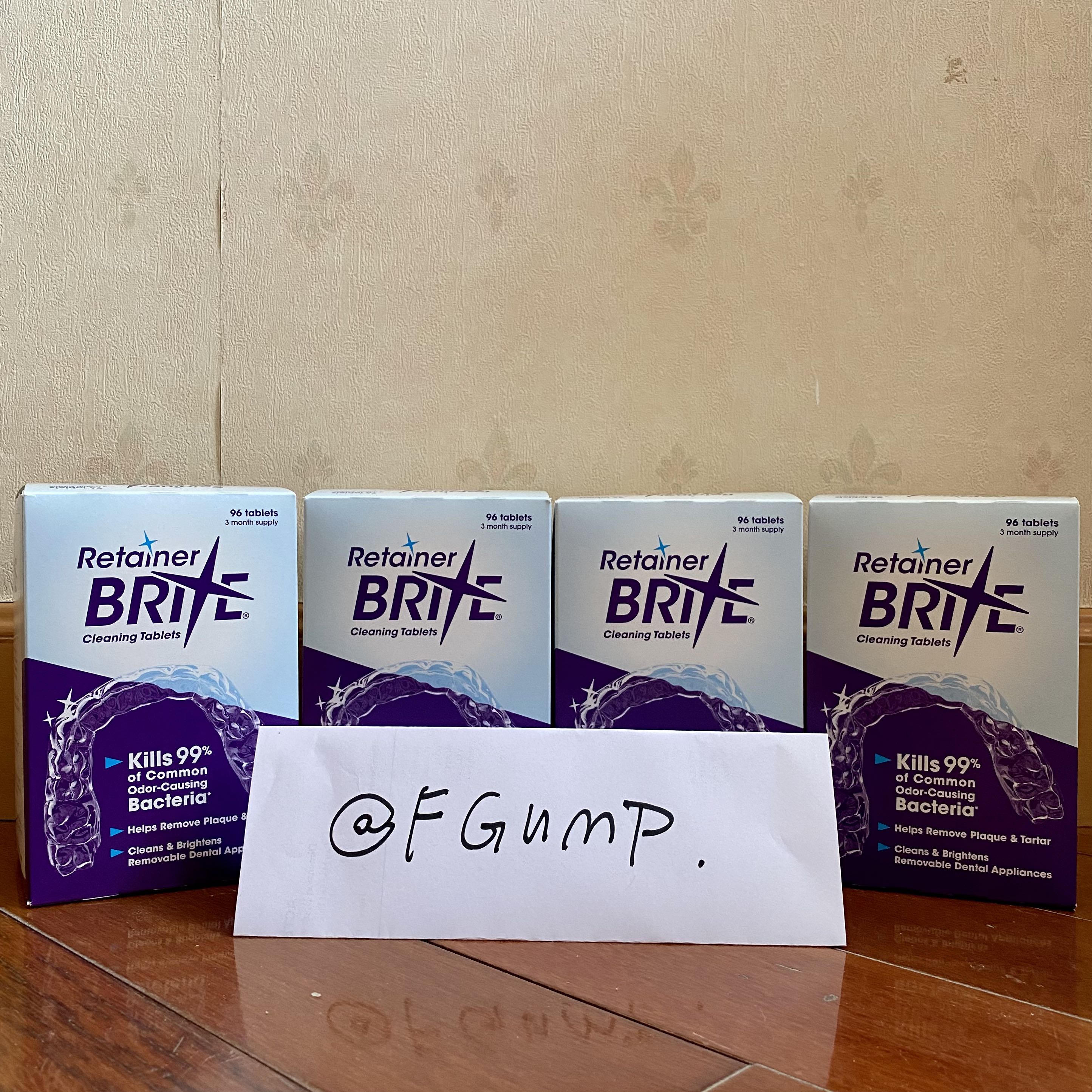 [順豐包郵] Retainer Brite 隱適美 invisalign 固定器 牙套 牙箍 箍牙清潔片, 美容＆化妝品, 健康及美容 ...