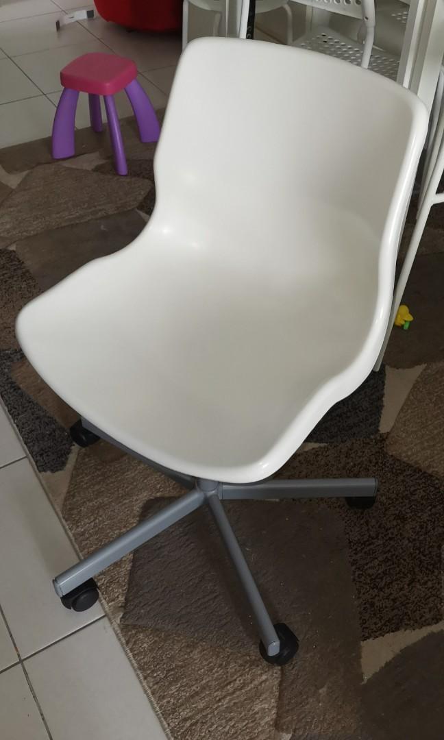 Kerusi Ikea Snille Furniture And Home Living Furniture Chairs On Carousell