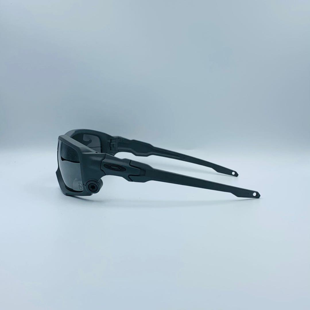 Limited Edition Oakley Shocktube Daniel Defence Tornado Black Iridium ...
