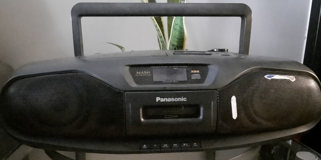 Panasonic mini compo radio, Free Items on Carousell