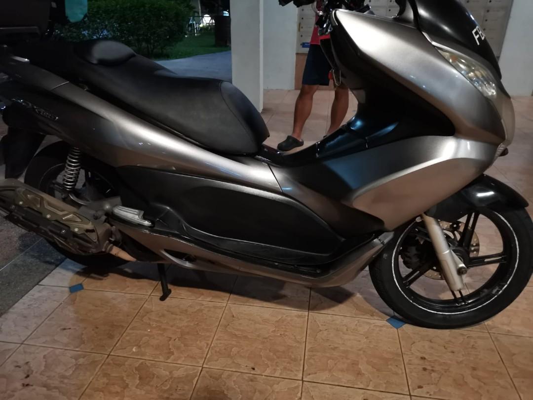 Pcx rim wrapping, Motorcycles, Motorcycle Apparel on Carousell