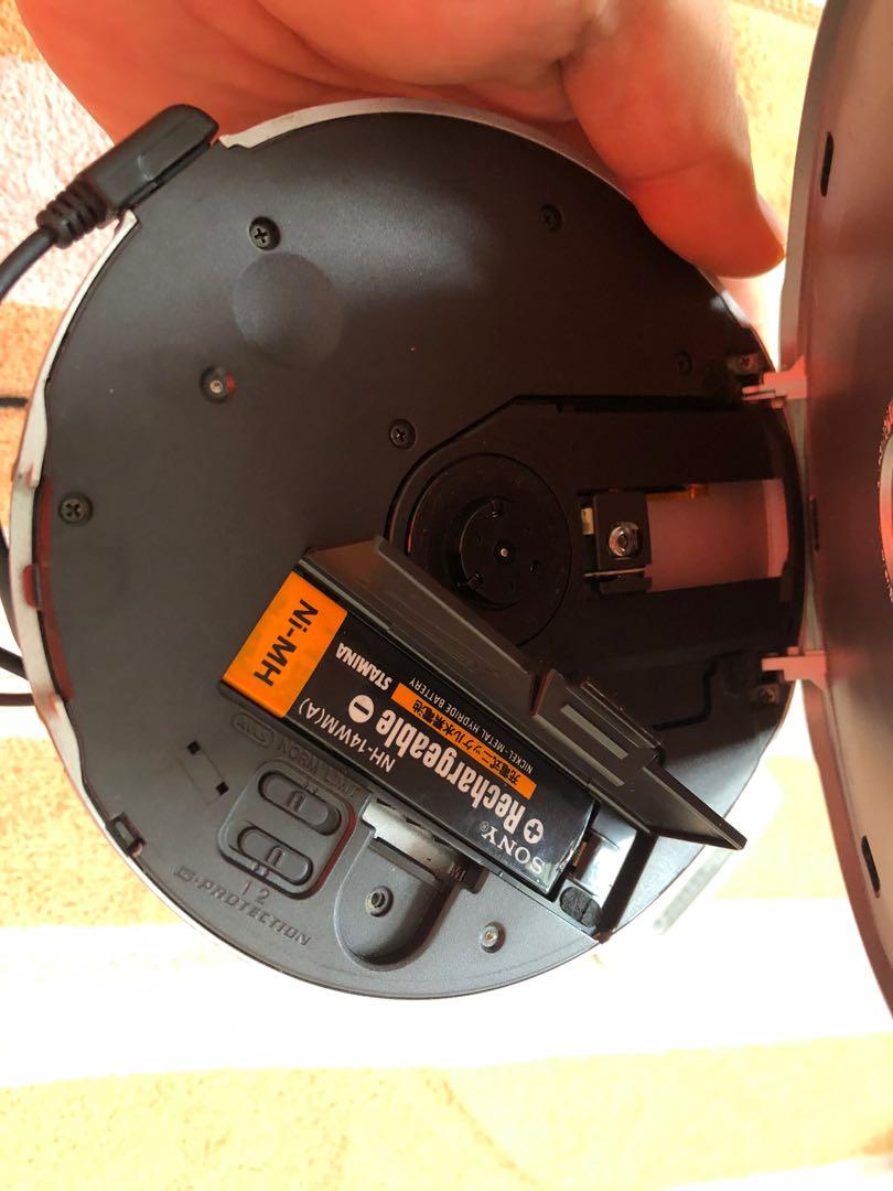 Sony CD Walkman D-Ej2000, Audio, Portable Music Players on Carousell