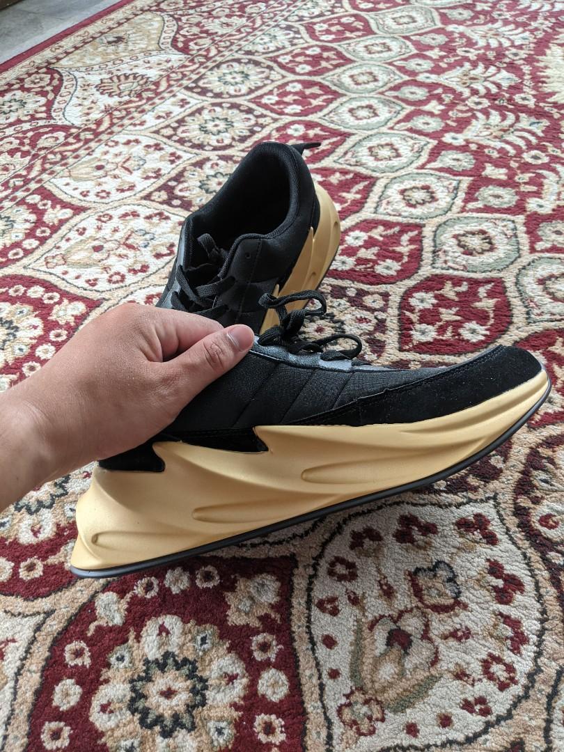 Adidas Shark, Men's Fashion, Footwear, Sneakers on Carousell