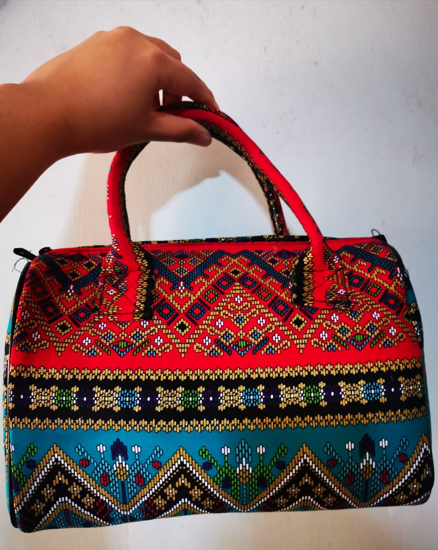 Batik Doctor's Bag, Women's Fashion, Bags & Wallets, Purses & Pouches ...