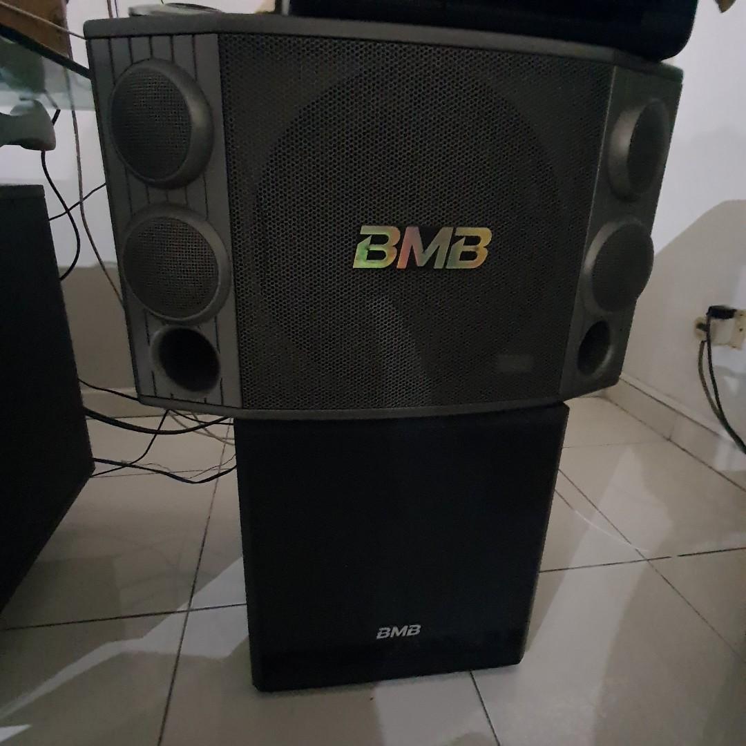 BMB Karaoke Set (Amp+ 2 Speaker + 1 Subwoofer + 2 Dynamic Mic), Audio ...