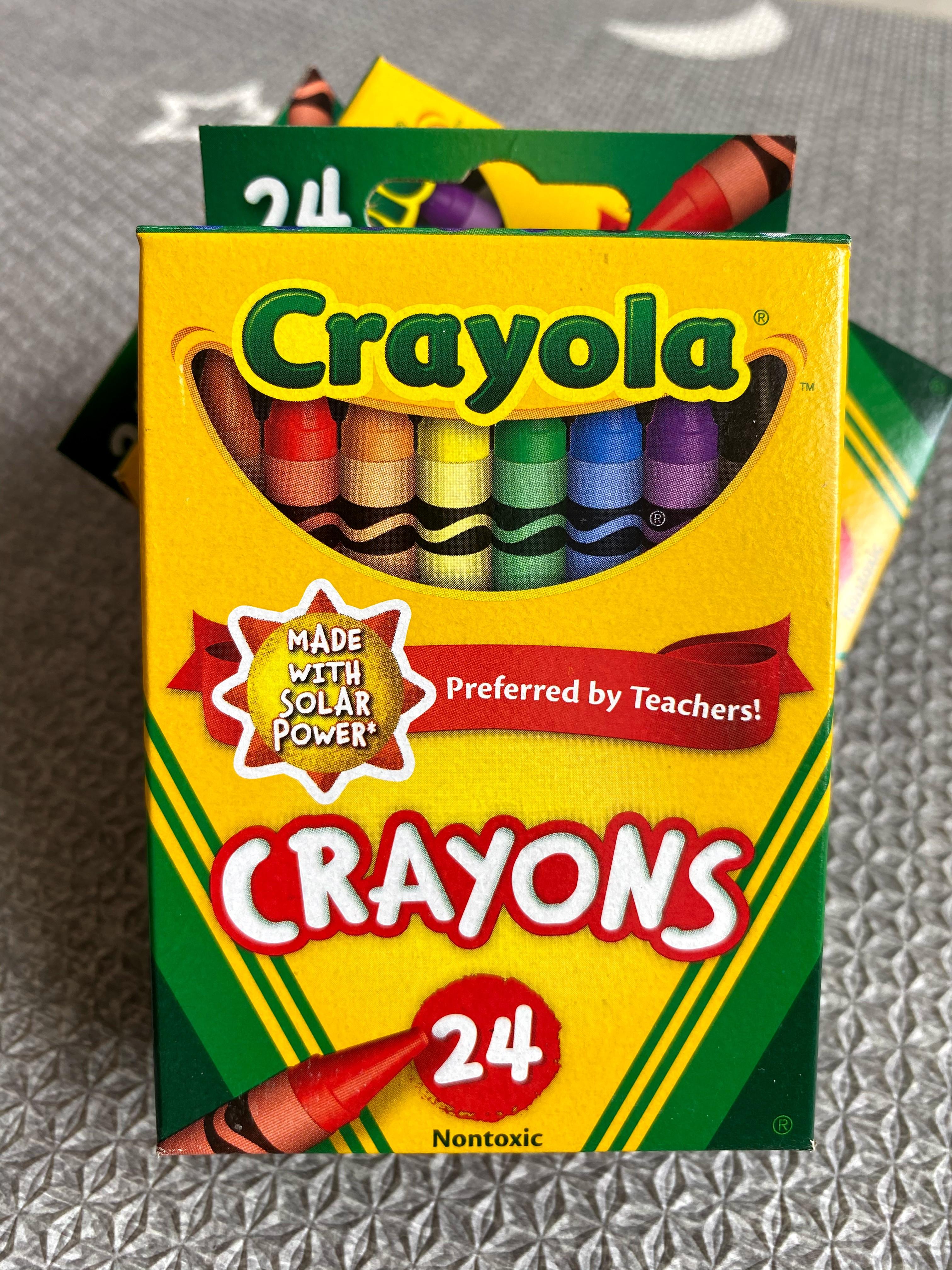 Crayola 24pcs crayons, Hobbies & Toys, Stationery & Craft, Other ...