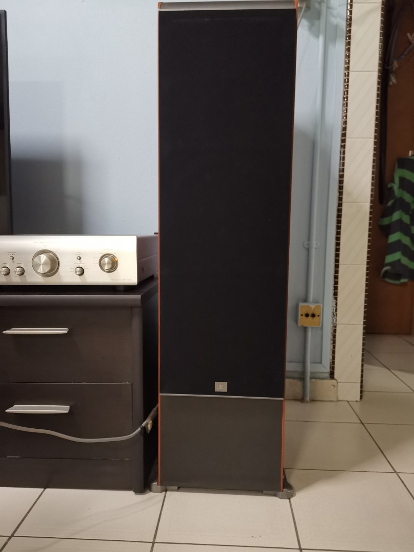 JBL ES100 speaker pair, Audio, Soundbars, Speakers & Amplifiers on ...