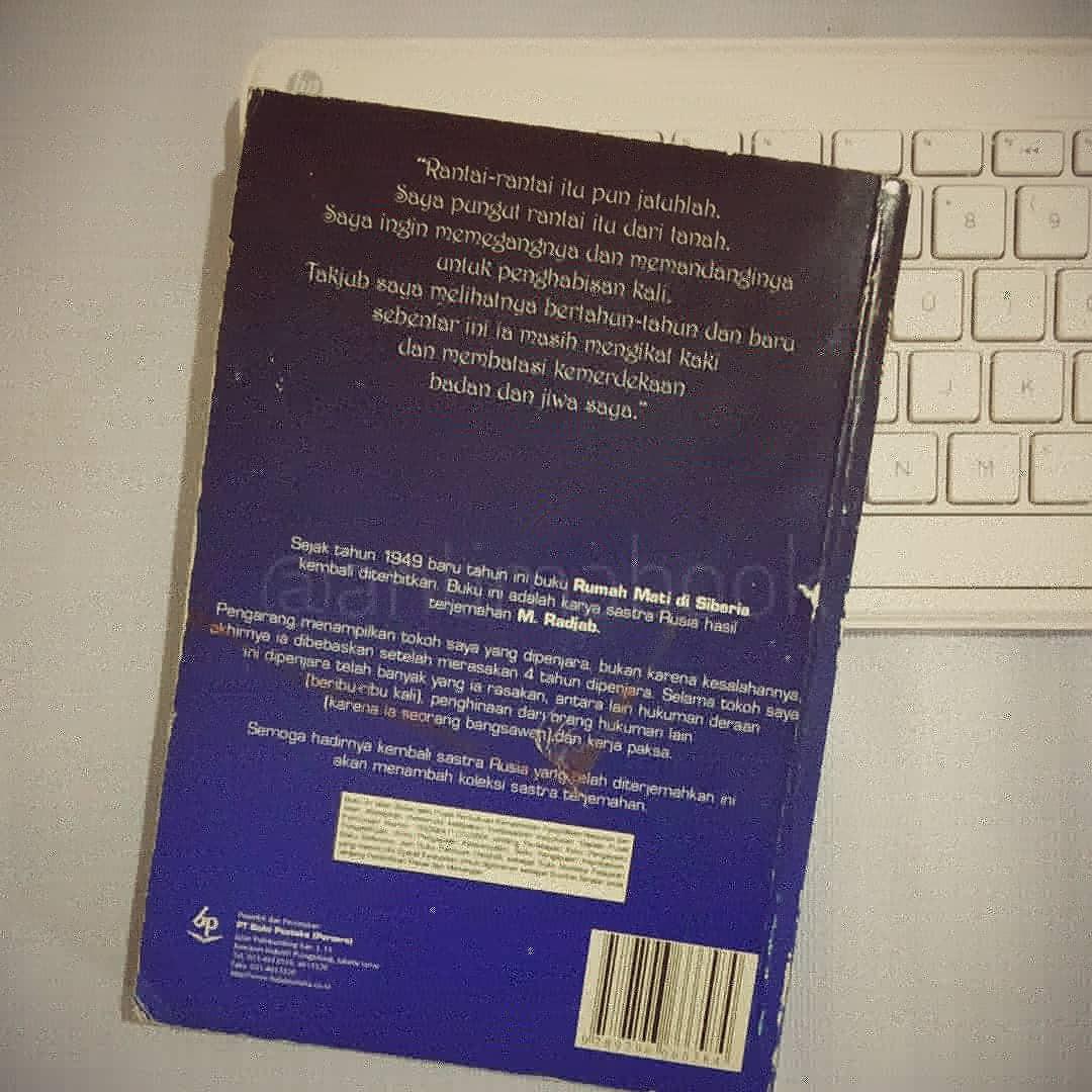 Rumah Mati di Siberia - FM. Destojewski, Buku & Alat Tulis, Buku di ...