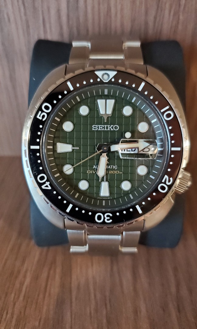 Seiko Srpe05k1 King Turtle Green Waffle, Men's Fashion, Watches ...