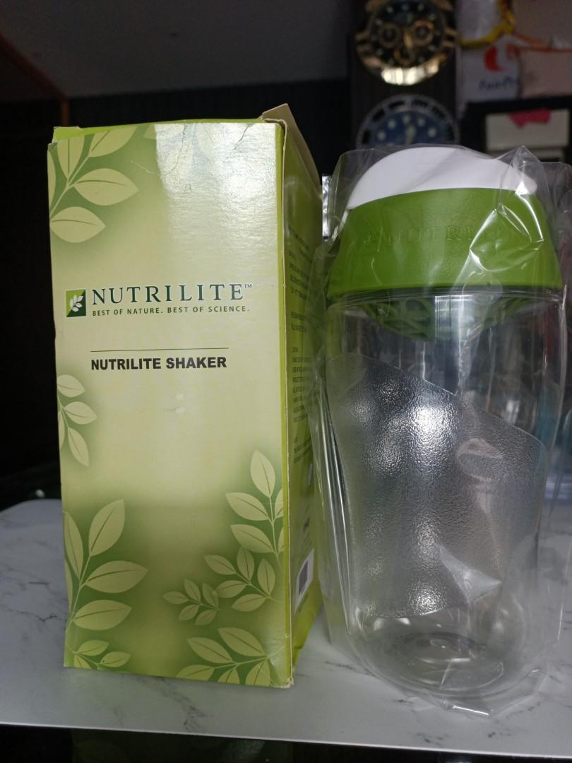 550ml Nutrilite shaker, Furniture & Home Living, Kitchenware ...
