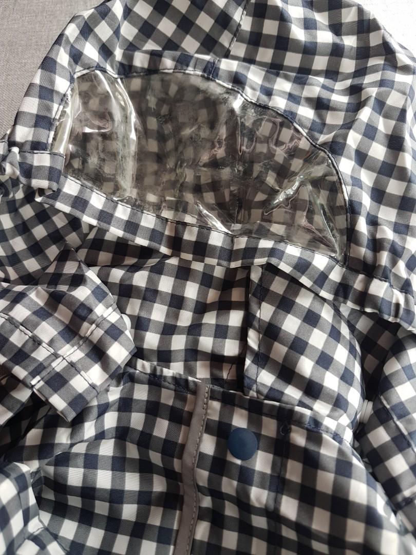 BNWT Muji Children Poncho Raincoat, Babies & Kids, Girls' Apparel, 1 to 3 Years on Carousell