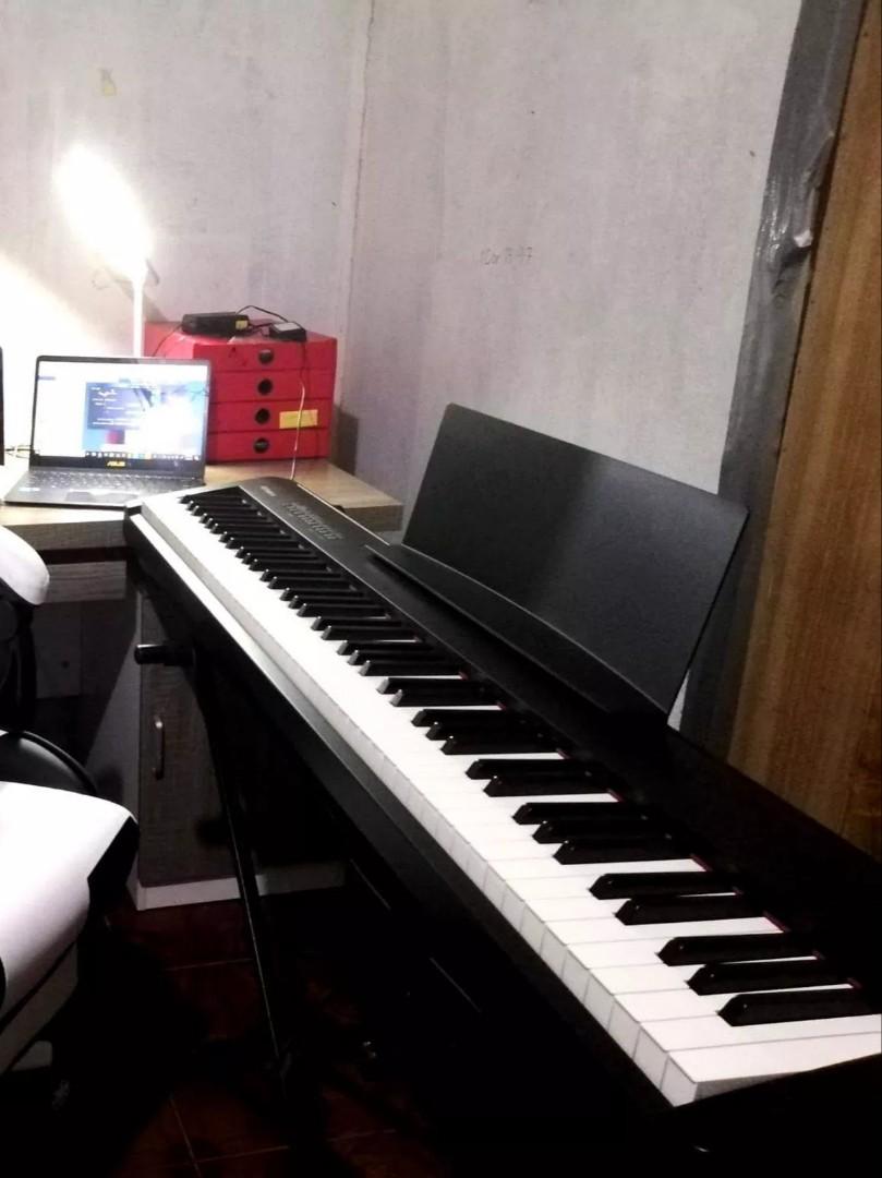 Roland FP30 (FP 30, FP-30) Digital Piano, Hobbies & Toys, Music & Media ...