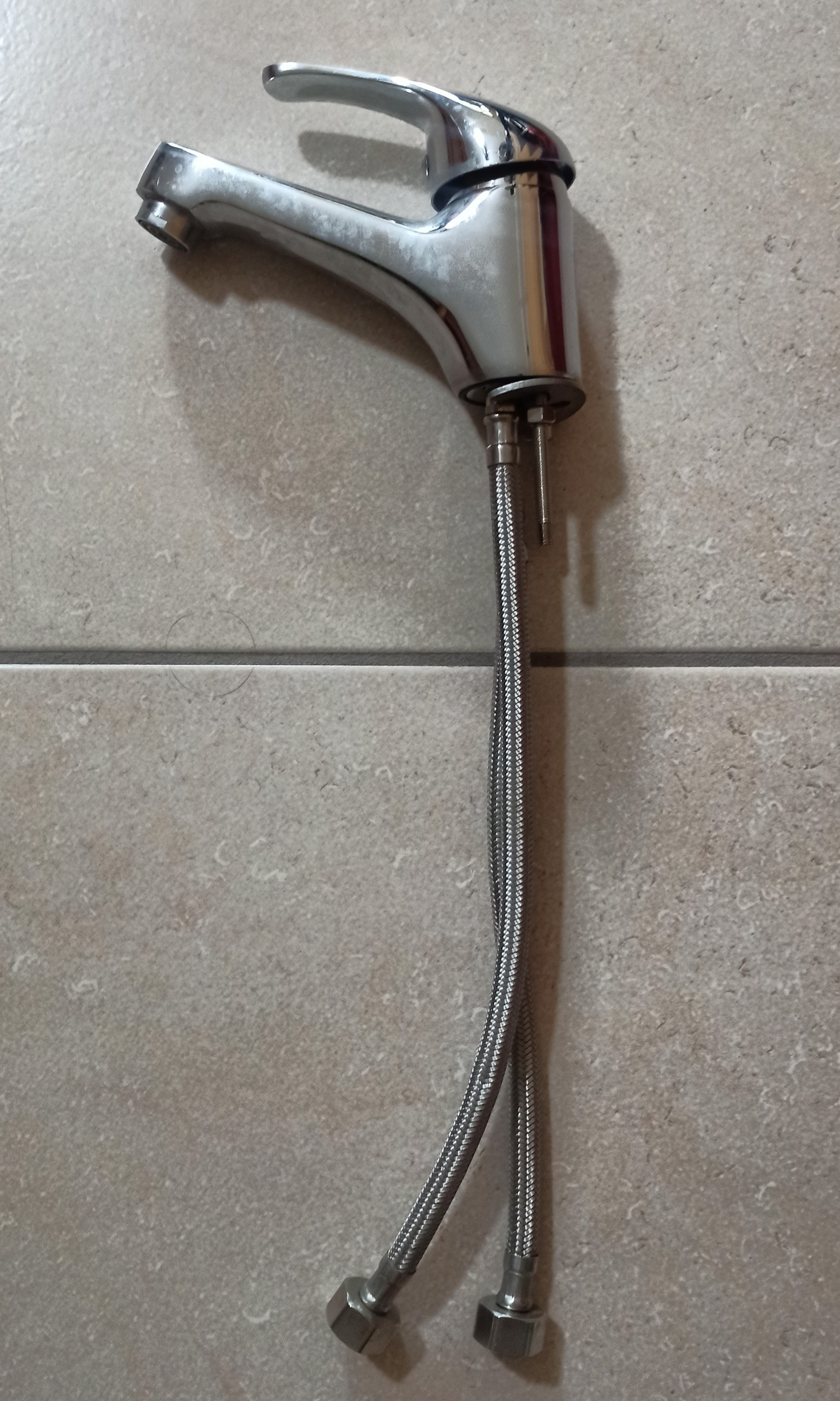 Toilet Mixer Tap, Furniture & Home Living, Bathroom & Kitchen Fixtures ...