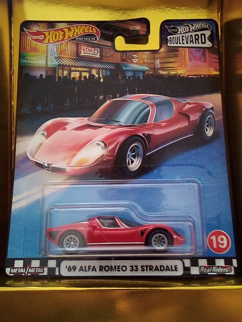 Hot Wheels® PREMIUM-'69 Alfa Romeo 33 Stradale *HotWheels Boulevard Set ...