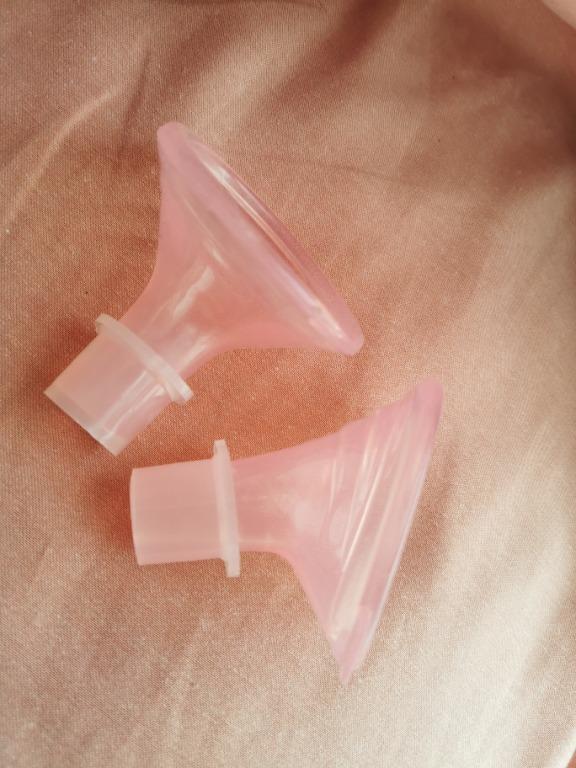 Pumpin Pals Silicone Flange Small, Babies & Kids, Nursing & Feeding ...