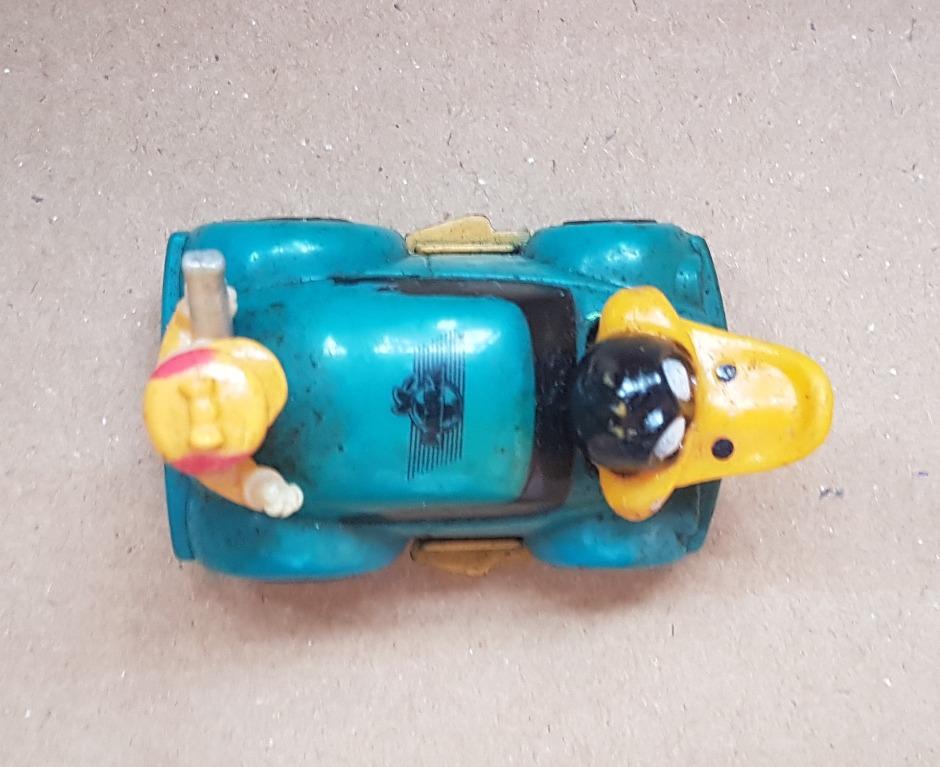 Rare Looney Toons Characters, Duffy Duck and Elmer Fudd, on a dragster ...