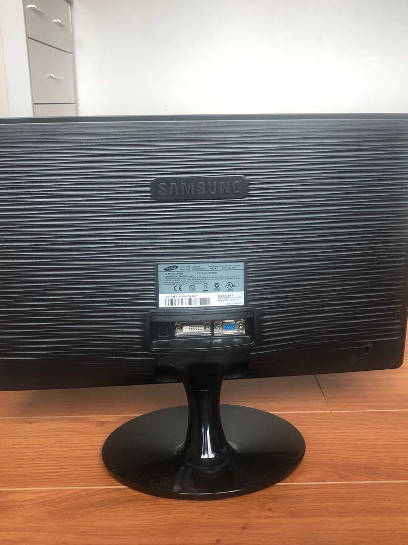 Samsung LED TV/Monitor with RGB ports, Computers & Tech, Parts ...