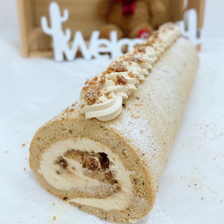 Swiss roll ~assorted flavours, Food & Drinks, Packaged & Instant Food ...