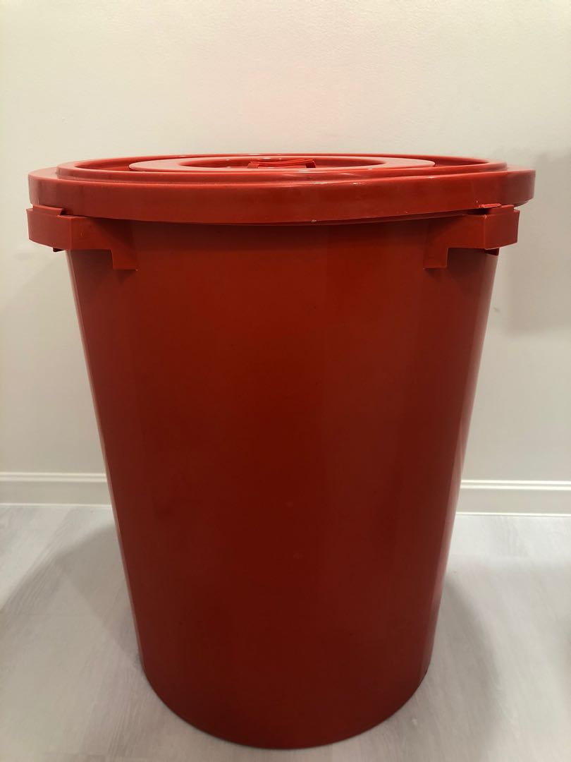 Tong Air - Water Tank, Everything Else, Others on Carousell