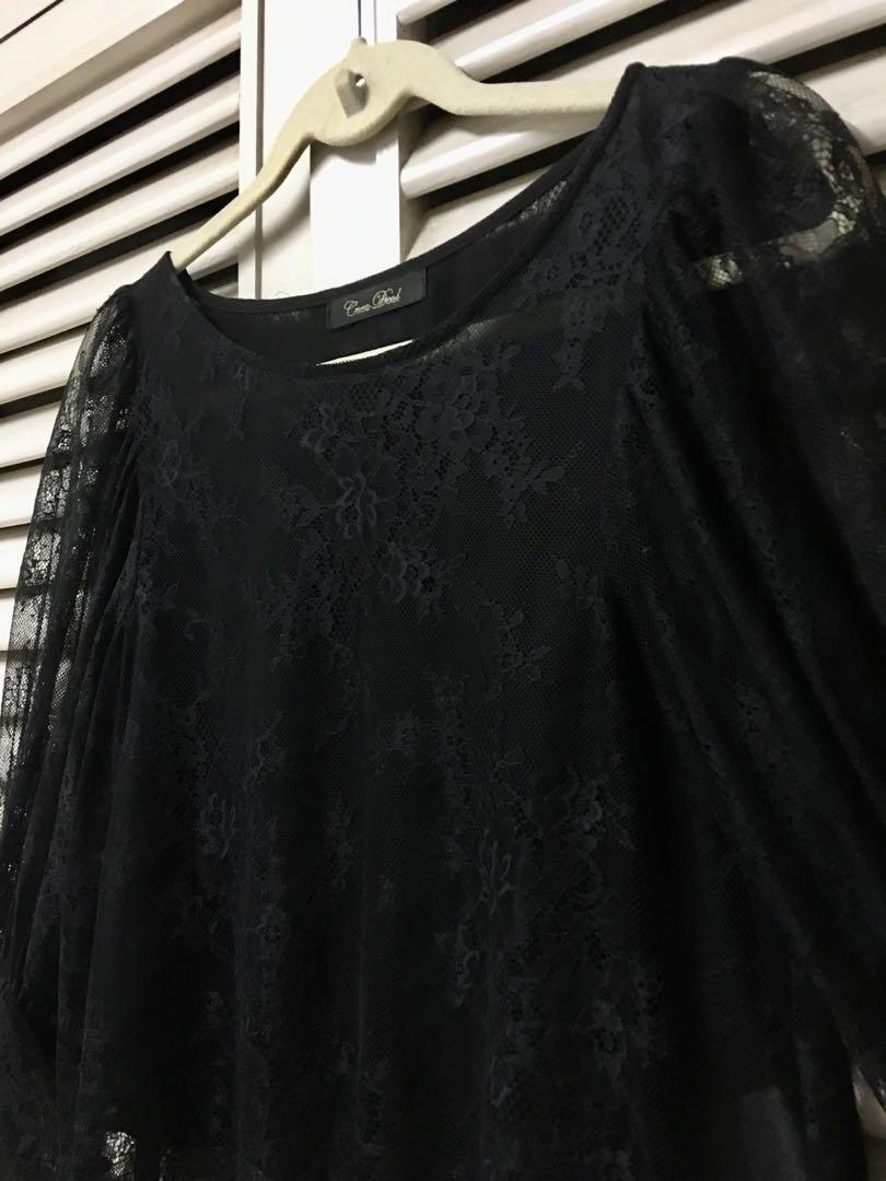 Caca Deal - Top, Women's Fashion, Tops, Other Tops on Carousell