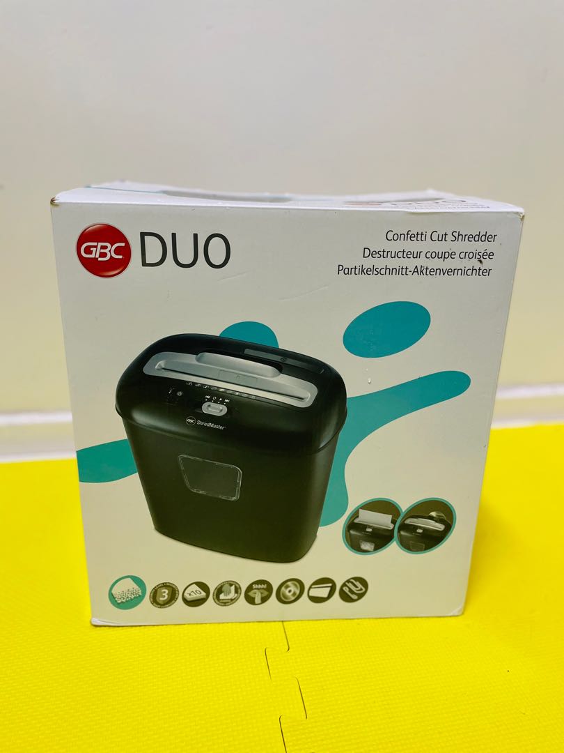 Confetti cut shredder, Hobbies & Toys, Stationery & Craft, Stationery ...