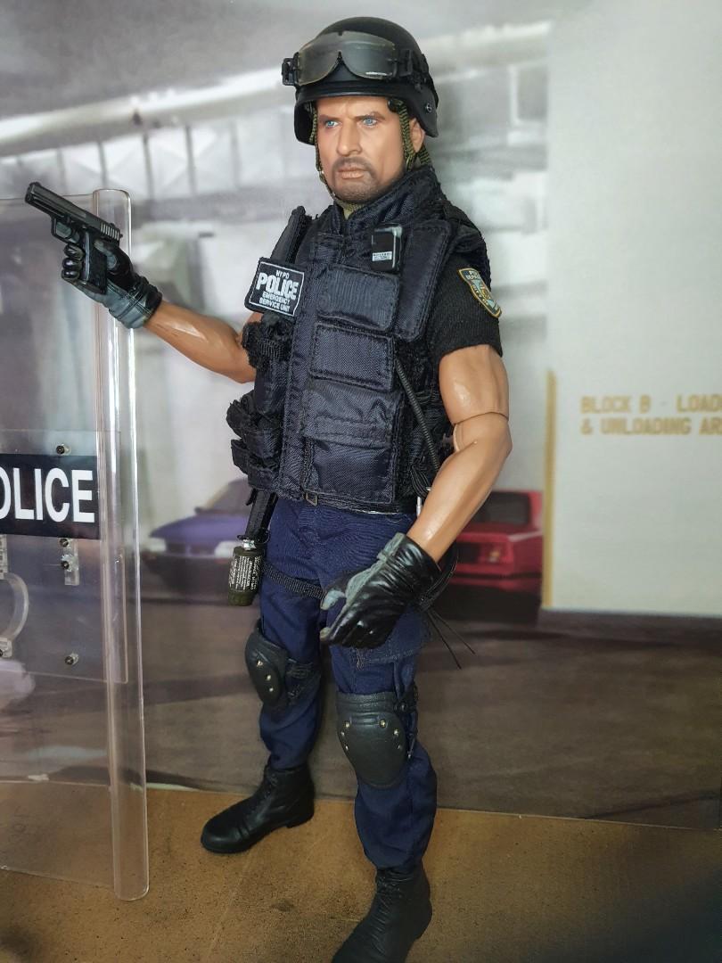 Custom 1/6 POLICE Officer Figure for sale !! Use Hot Toys prison Head ...