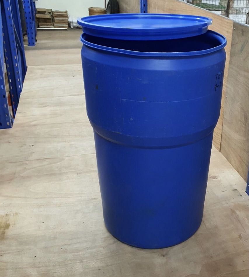 Empty plastic drum with lid, Furniture & Home Living, Home Improvement ...