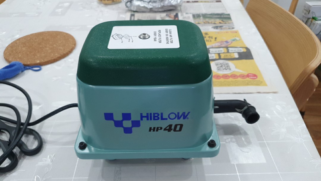 Hiblow 40, Pet Supplies, Homes & Other Pet Accessories on Carousell