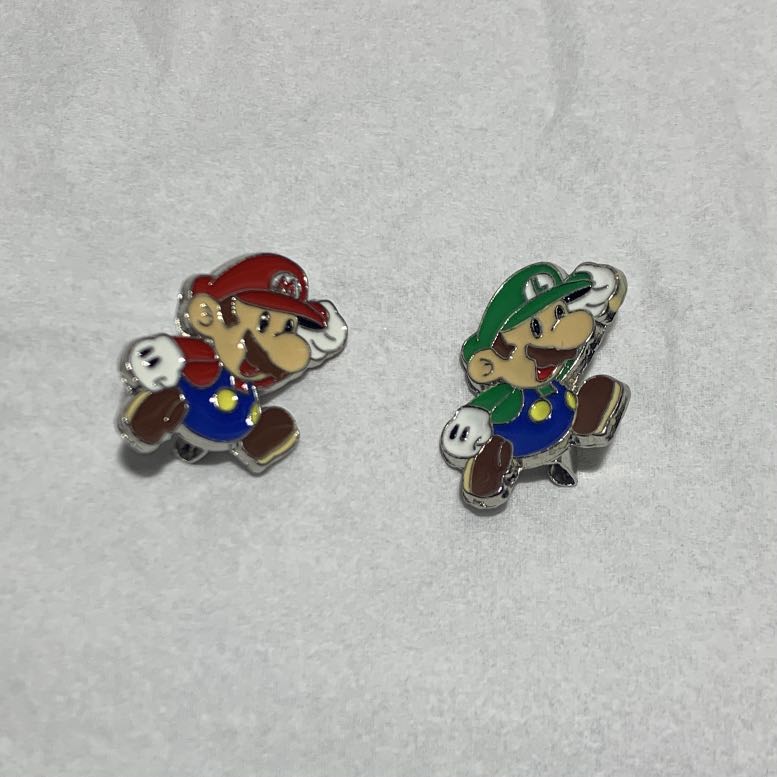 Mario and Luigi Enamel Pin Set, Hobbies & Toys, Stationary & Craft ...