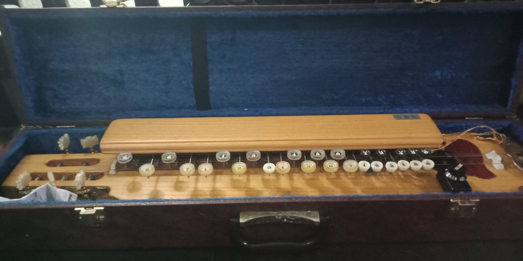 Taisho goto koto japanese guitar, Hobbies & Toys, Music & Media, CDs ...