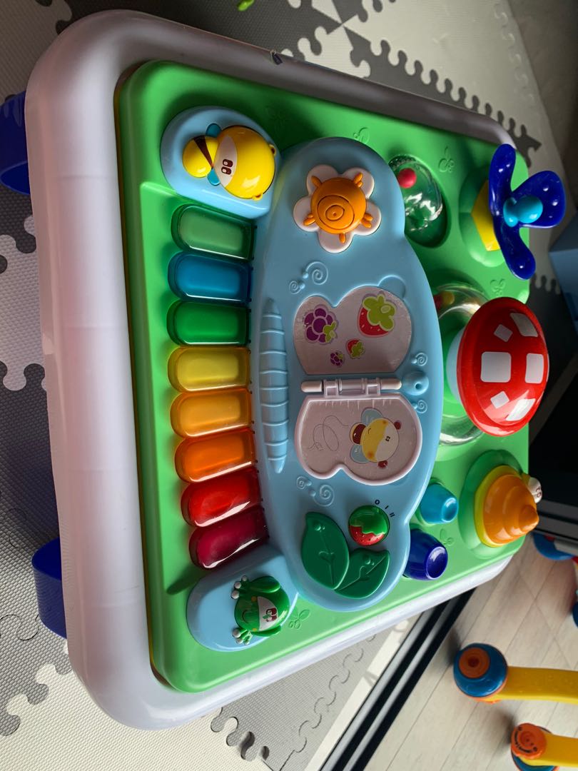 V Tech busy table, Babies & Kids, Baby Nursery & Kids Furniture, Kids ...