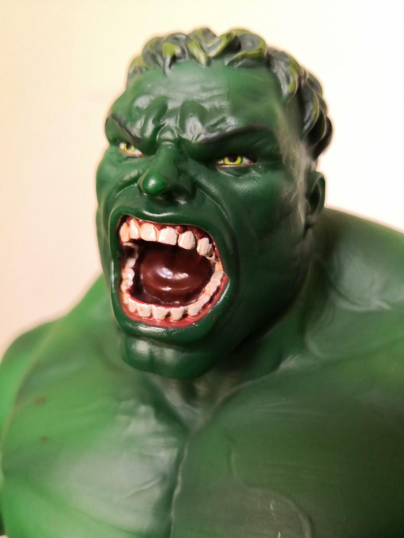 Vintage Hulk (2003); Poseable Raging Hulk by Toy Biz (13"/33 cm) *Stan ...