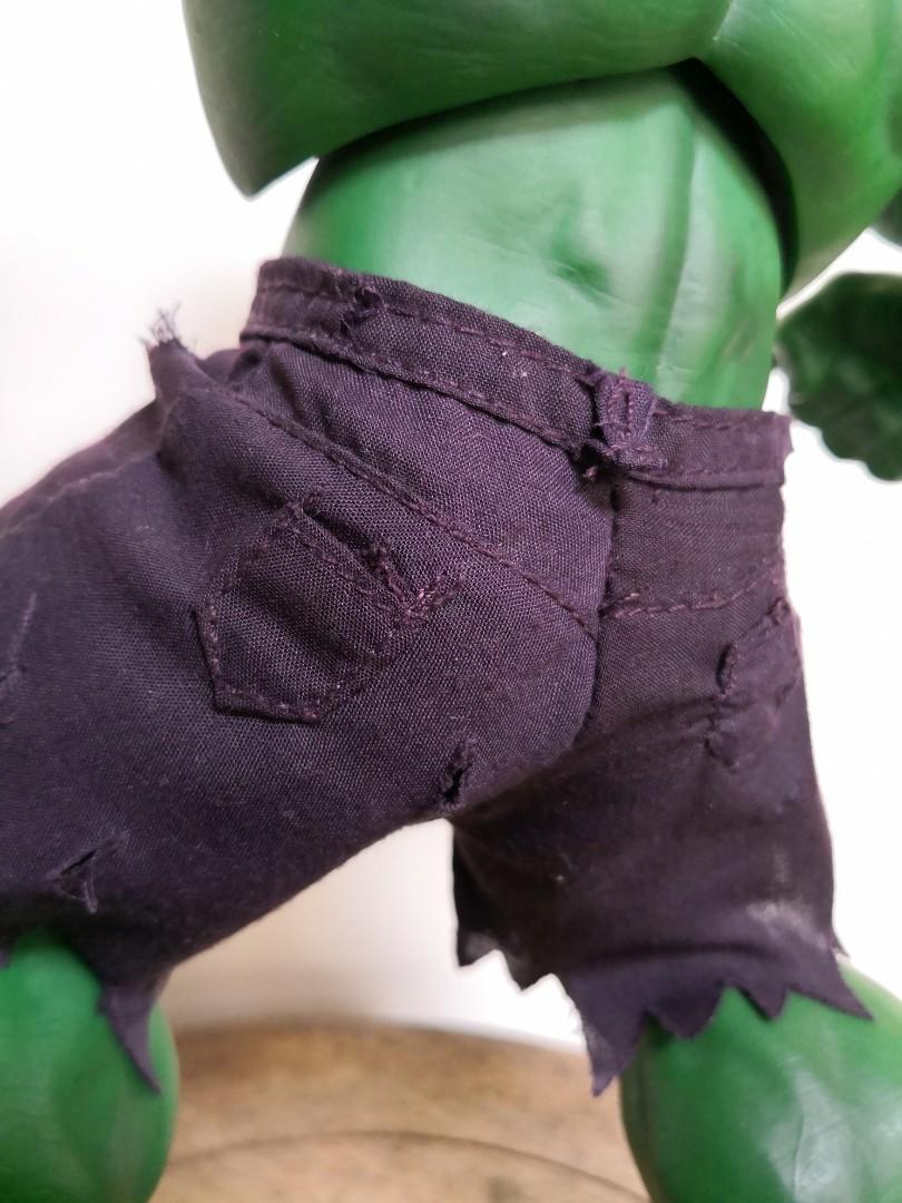 Vintage Hulk (2003); Poseable Raging Hulk by Toy Biz (13"/33 cm) *Stan ...