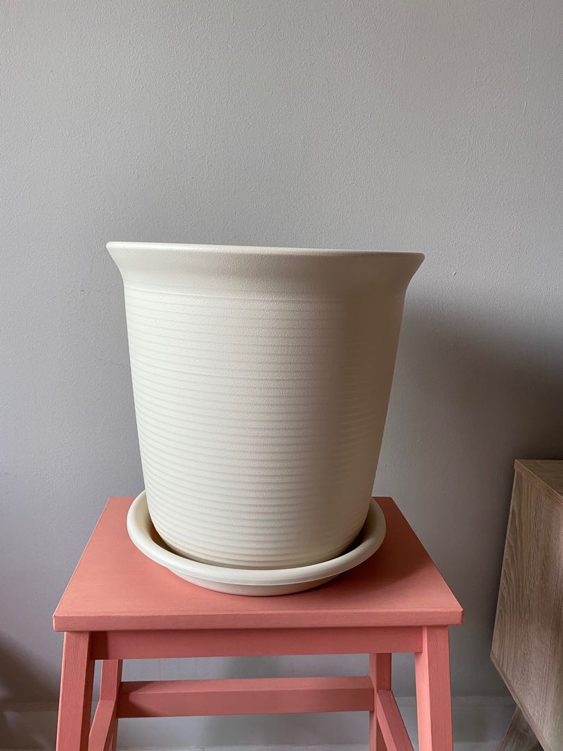 30cm Large Plastic Plant Pot with Saucer, Furniture & Home Living ...