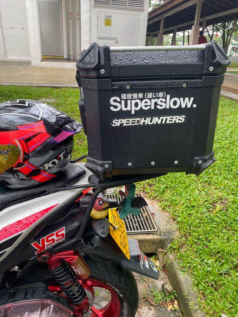 AEROX BOX AND TOP RACK, Motorcycles, Motorcycle Accessories on Carousell