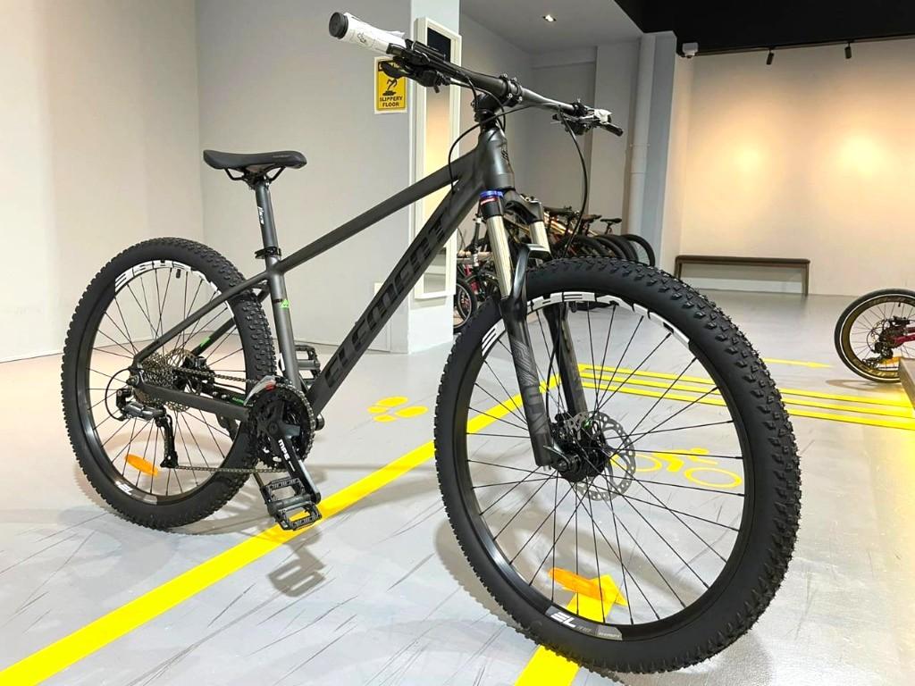 Element MTB Cyber Y9 27.5" 27 Speed Shimano Altus Mountain bike, Sports ...