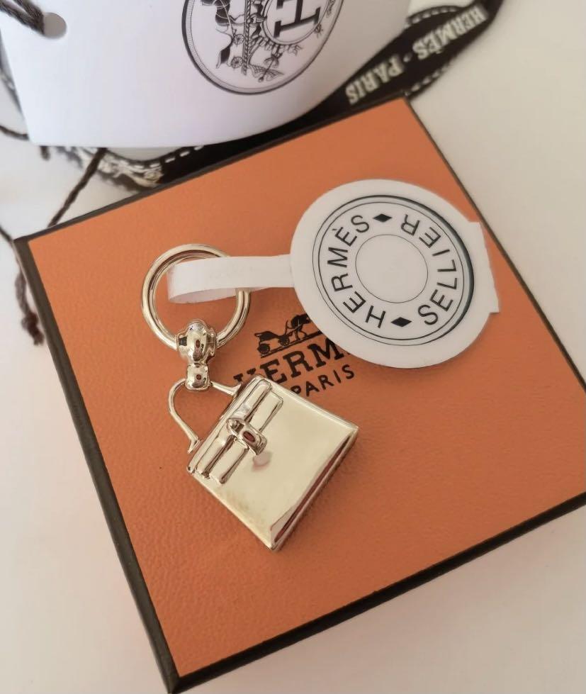 Hermès新貨Mini Kelly Twilly Ring, 名牌, 飾物及配件 - Carousell