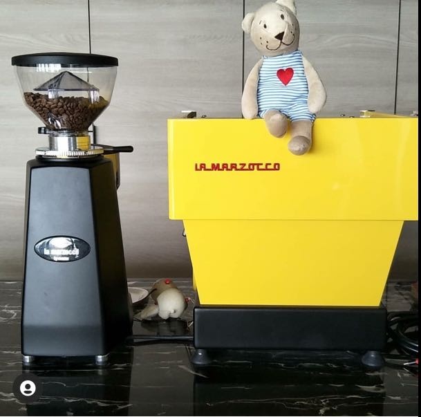 La Marzocco Linea Mini Yellow, Home Appliances, Kitchenware on Carousell