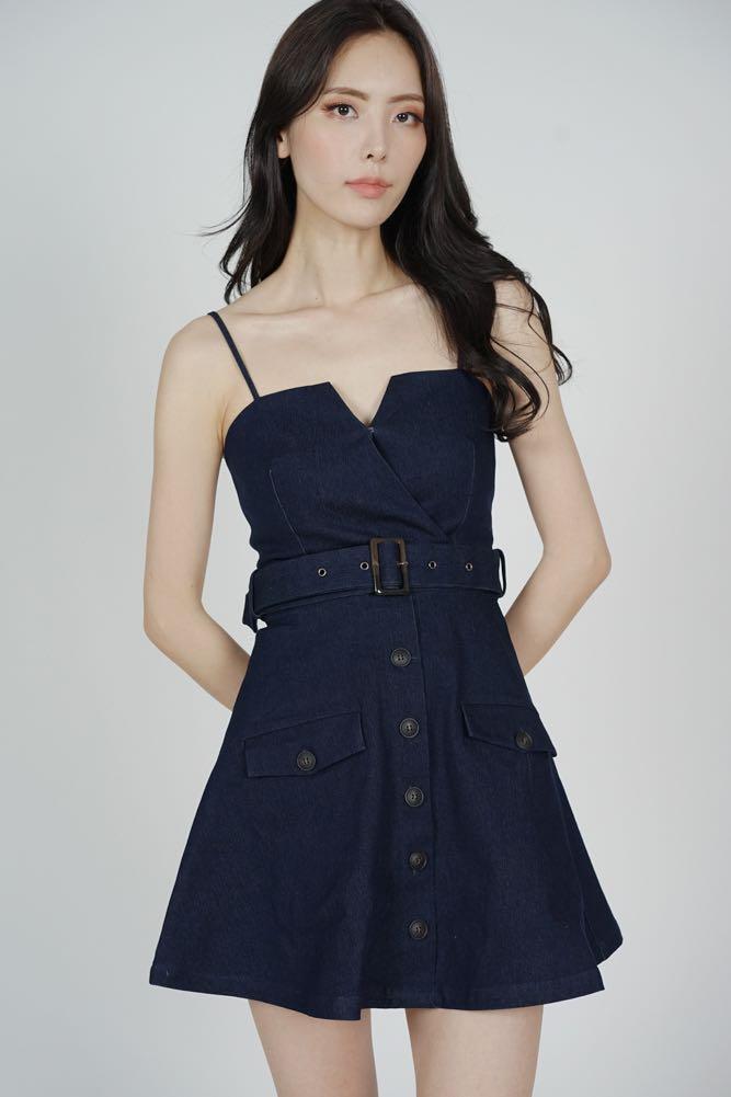 Mds Ivrina Trench Dress in Black, Women's Fashion, Dresses & Sets ...