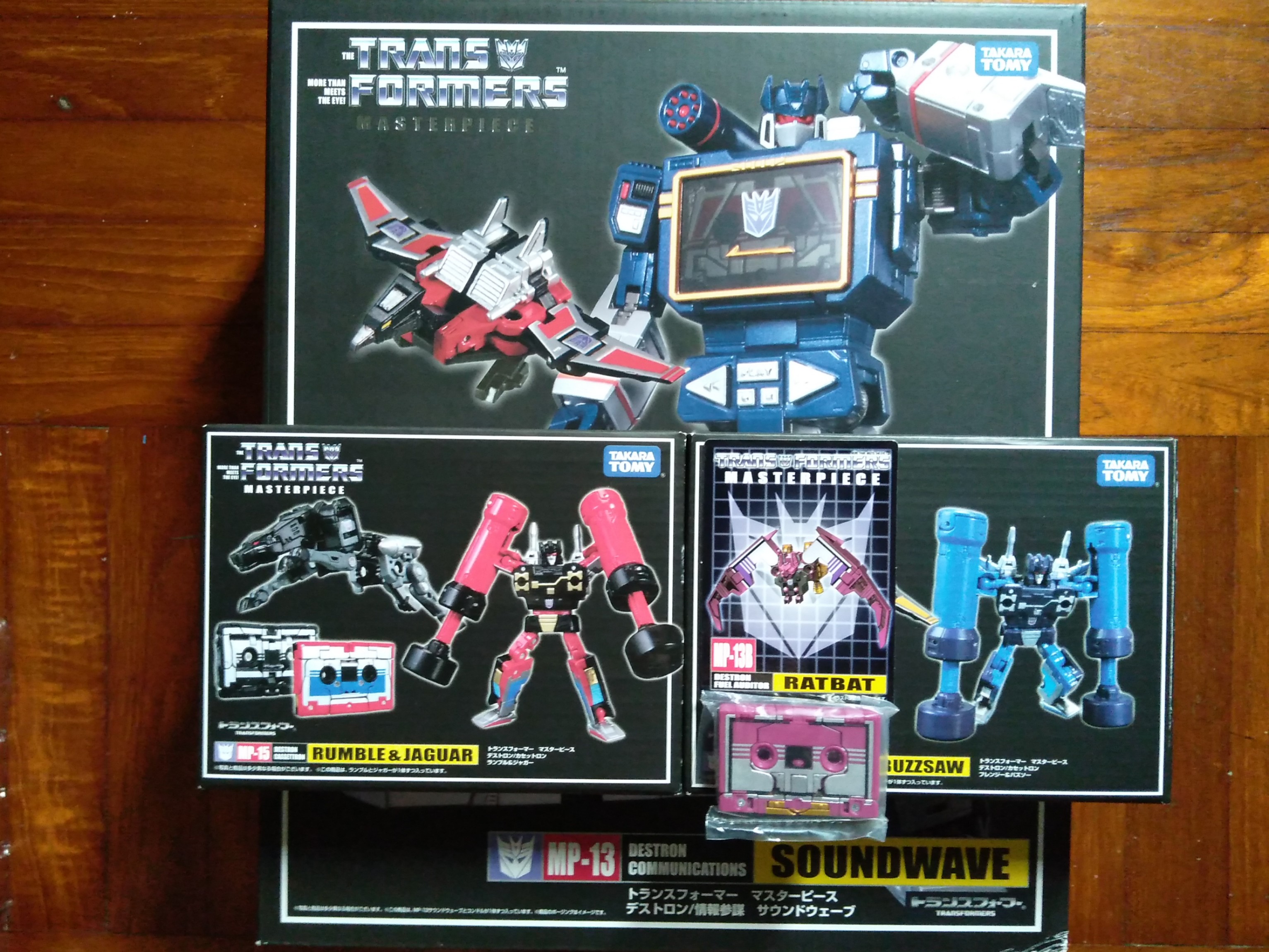Original Transformers Masterpiece MP-13 Soundwave & Condor (Laserbeak ...