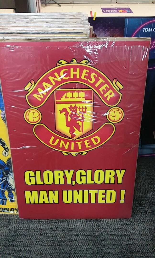 POSTER LOGO MANCHESTER UNITED, Furniture & Home Living, Home Decor ...
