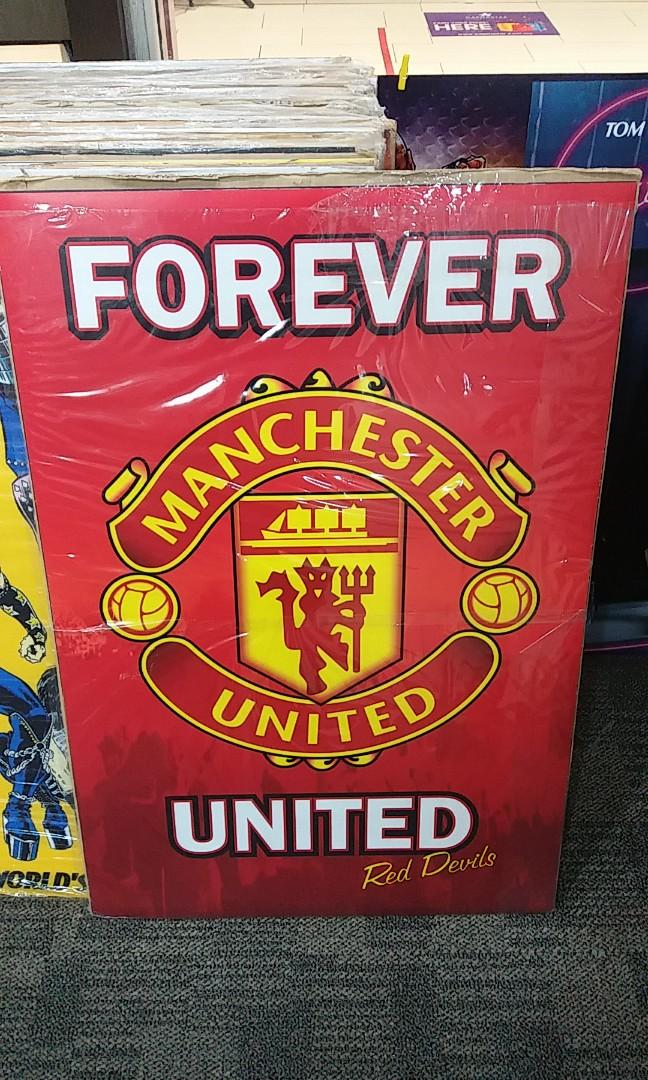 POSTER LOGO MANCHESTER UNITED, Furniture & Home Living, Home Decor ...