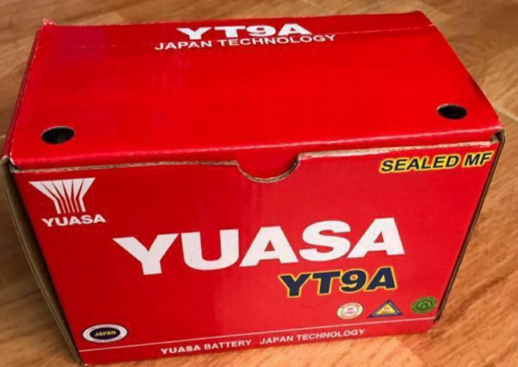 YT9A Yuasa 12v battery cb400 spec 3, Motorcycles, Motorcycle Accessories on Carousell