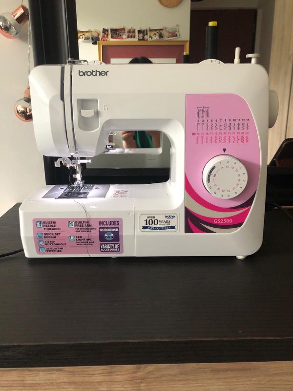 Brother GS2500 Sewing Machine, Hobbies & Toys, Stationery & Craft ...