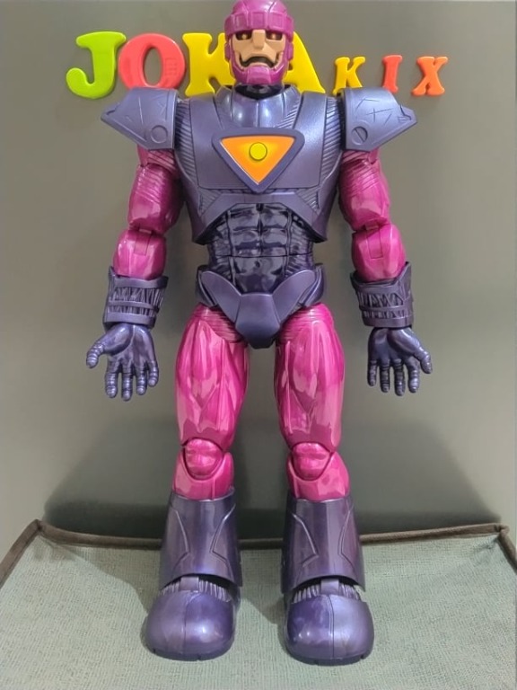 Marvel Legends DOFP Sentinel LOOSE, Hobbies & Toys, Toys & Games on ...