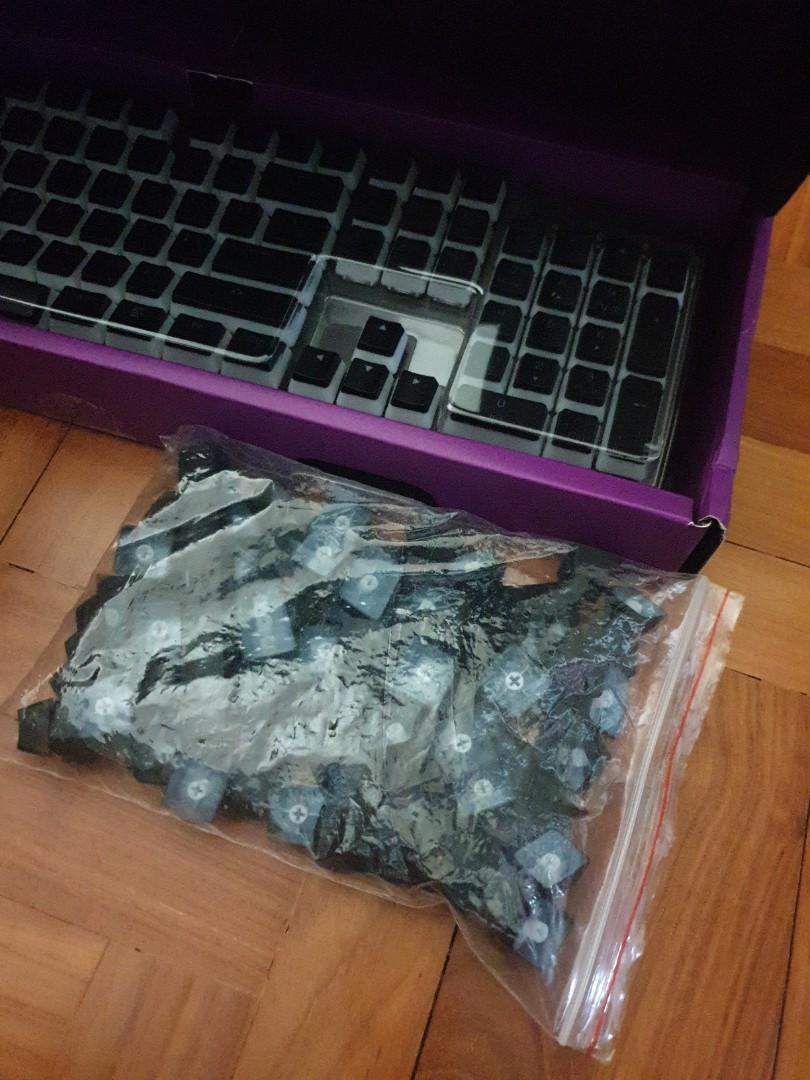 Mechanical Keyboard Cooler Master CK550 with original and pudding ...