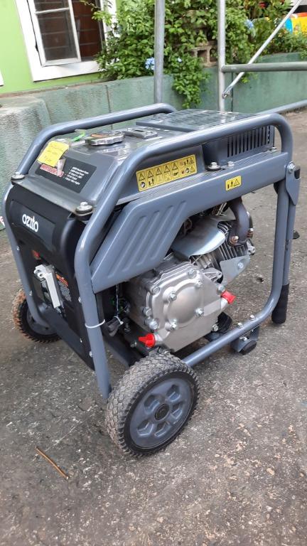 Ozito Petrol Inverter Generator 2500W, Commercial & Industrial ...